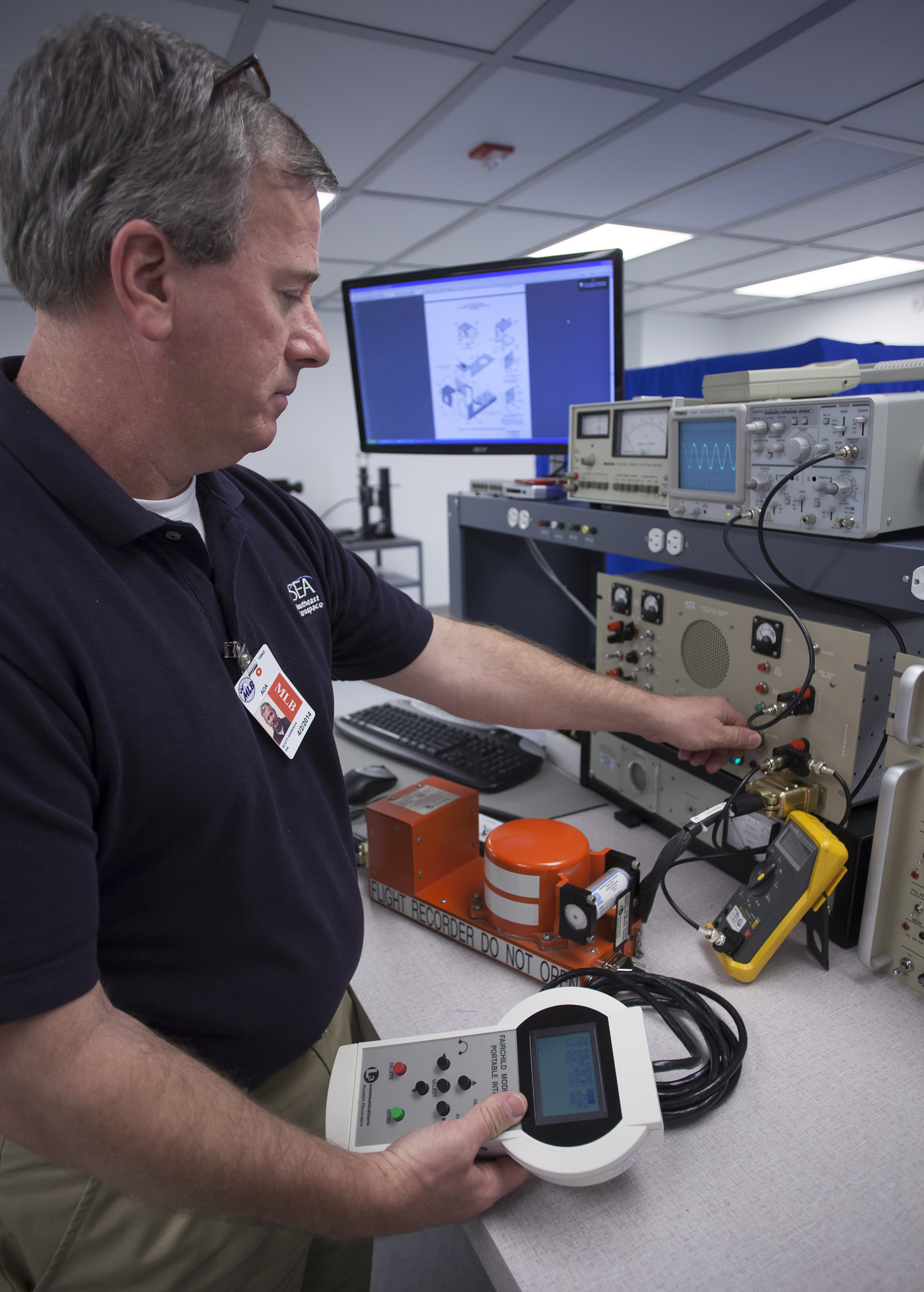 MRO Photo Gallery | SEAEROSPACE.COM